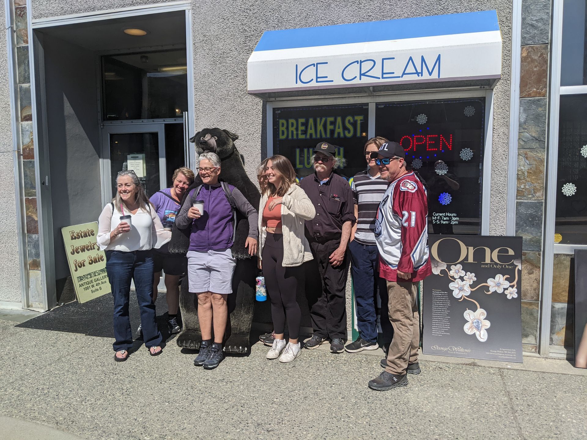 5 Unforgettable Alaskan Desserts | Alaskan Sights & Bites