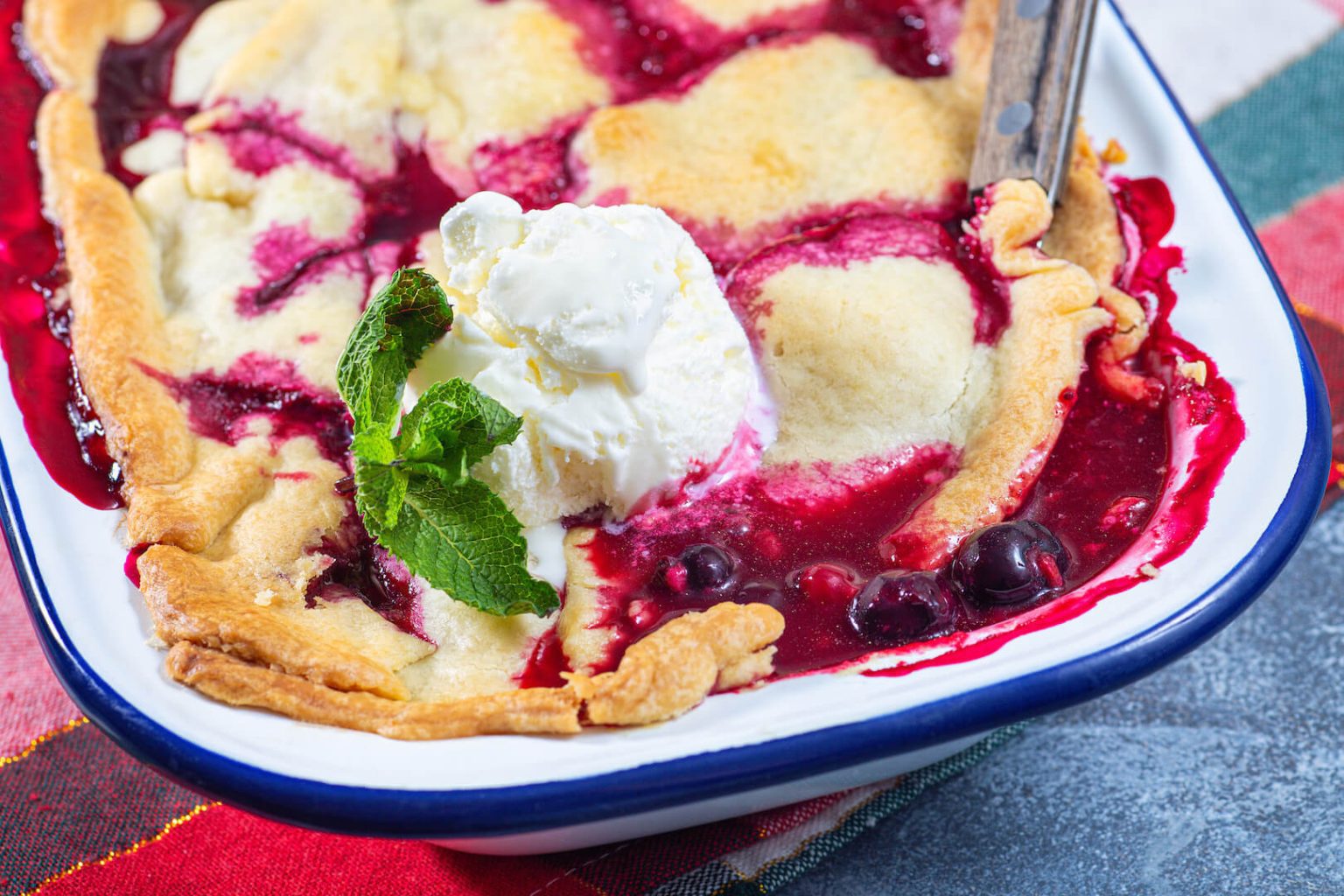 5 Unforgettable Alaskan Desserts | Alaskan Sights & Bites